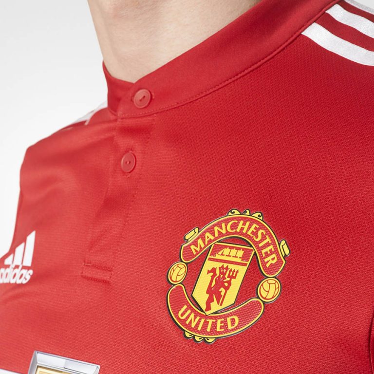 Новая форма «Манчестер Юнайтед» 17/18 | Footykits.ru - Энциклопедия ...