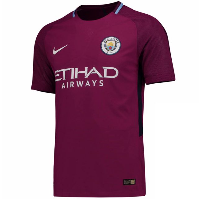 Новая форма «Манчестер Сити» 17/18 | Footykits.ru - Энциклопедия ...